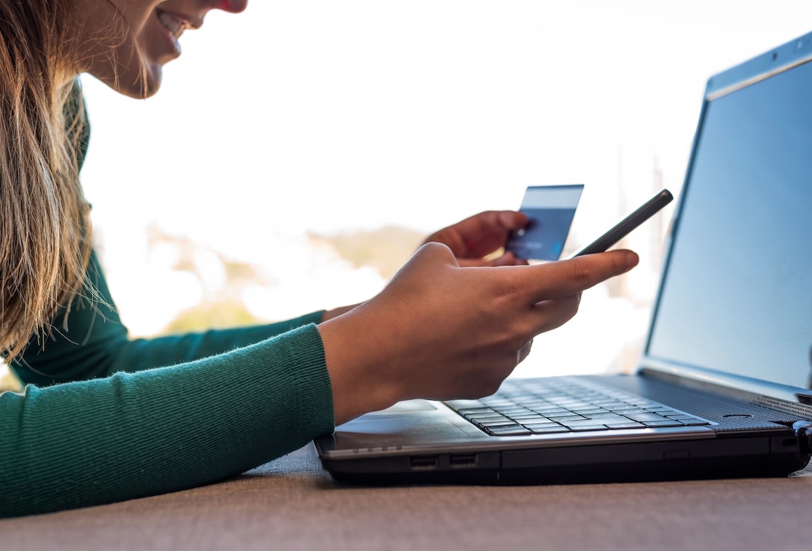 Compras en dólares con tarjeta de crédito | BBVA Argentina